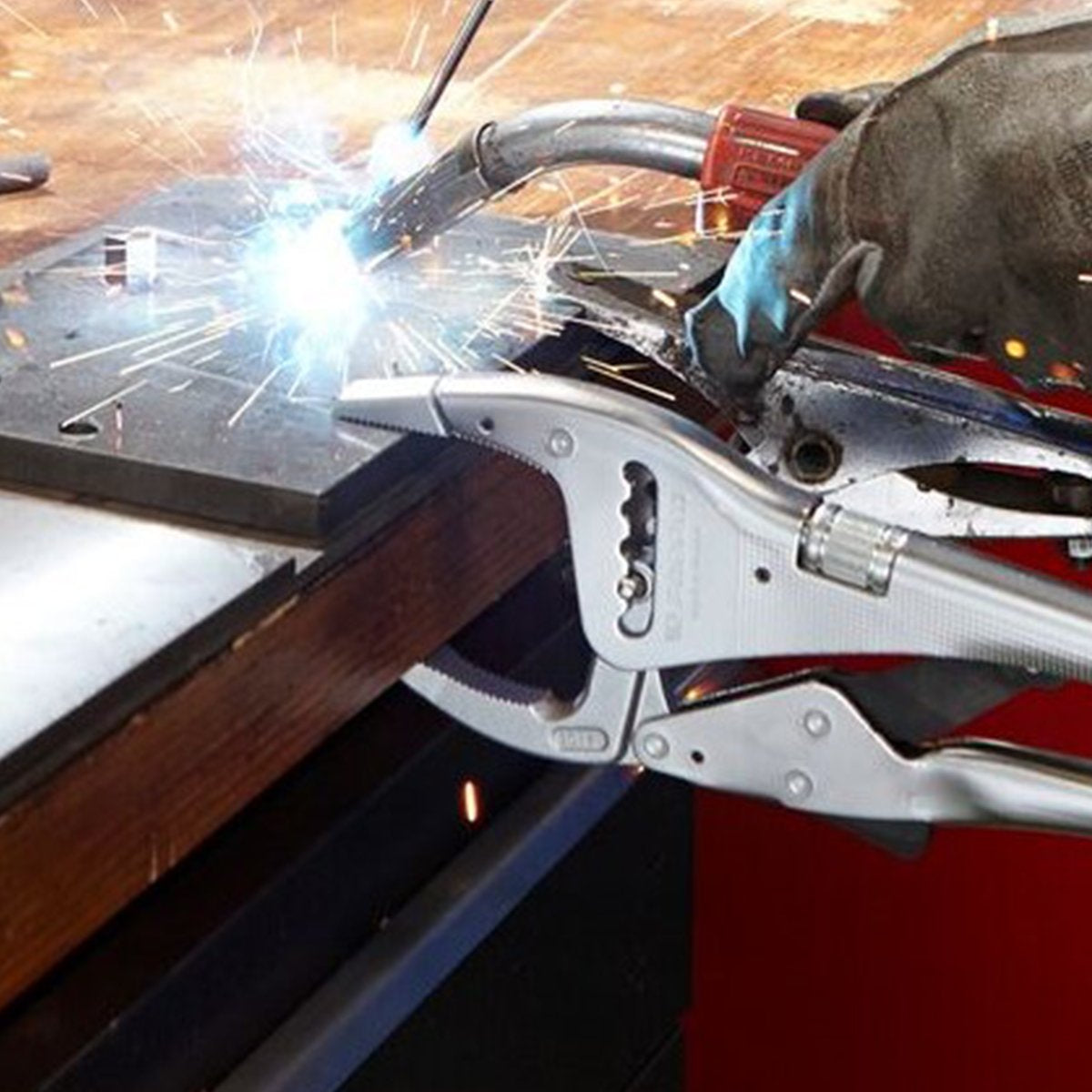 Dispositifs de serrage FACOM, outils et rangement professionnels ...